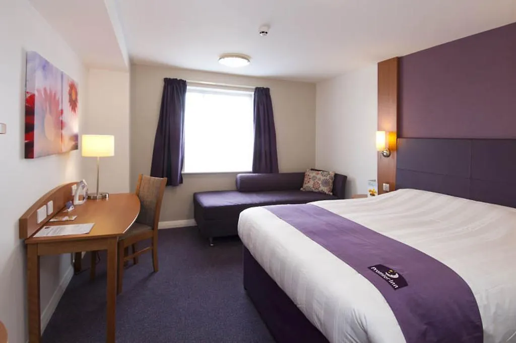 PREMIER INN NORTH SHIELDS SOUTH SHIELDS - NO RESERVATION COSTS - BOOK ...